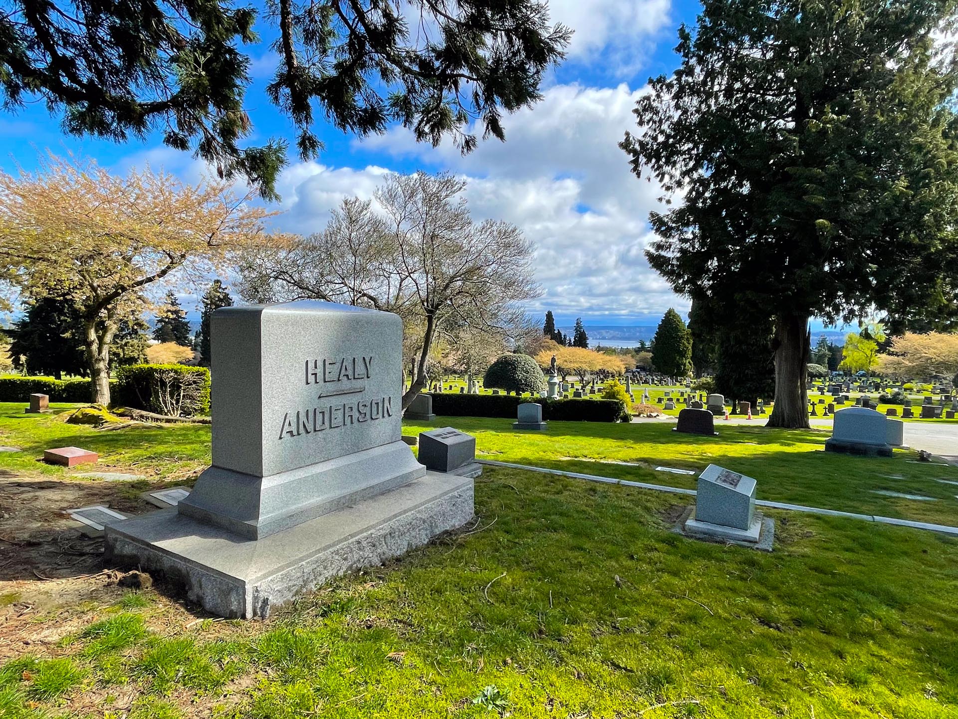 Burials & Cremations - Lake View Cemetery